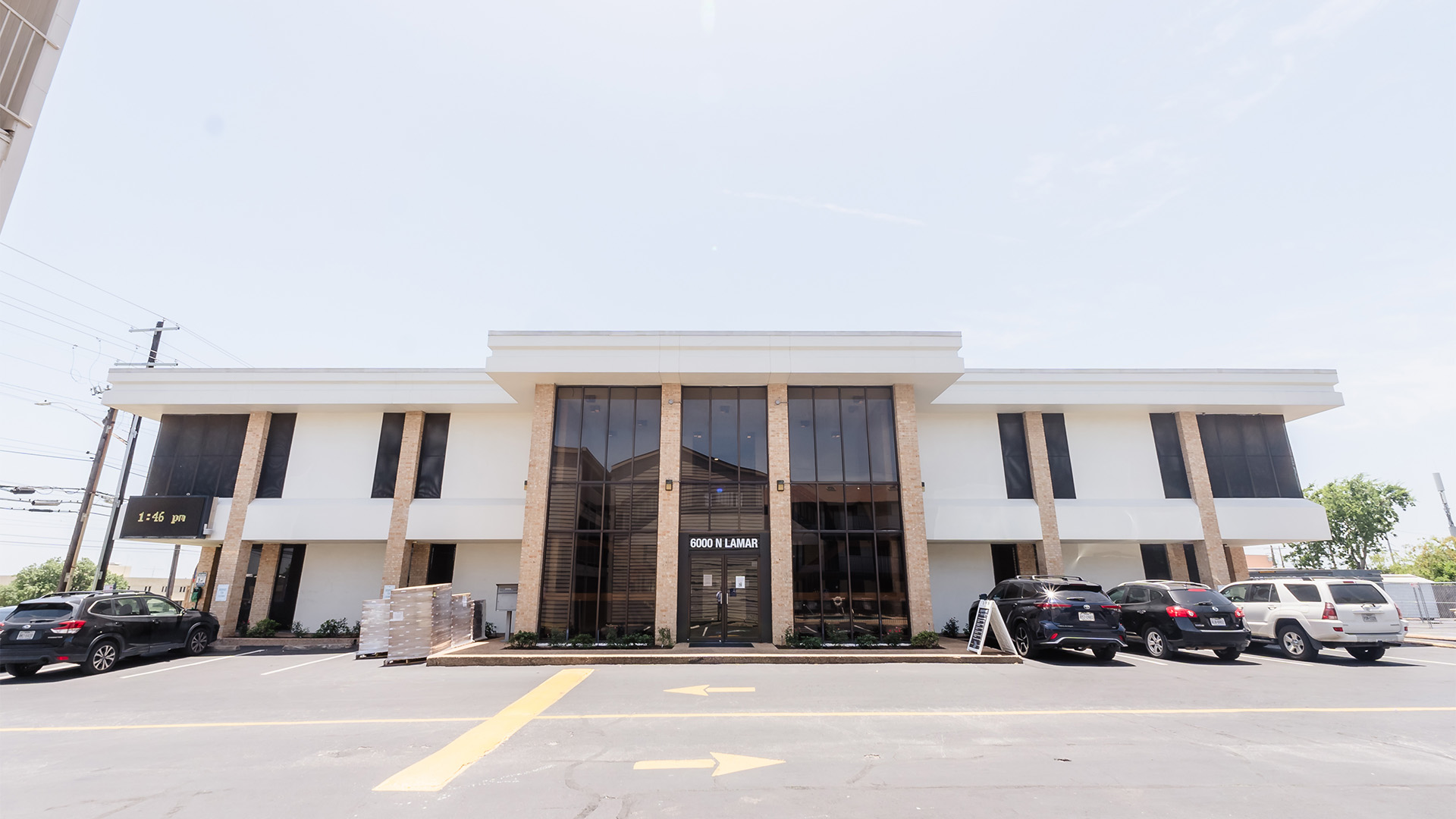 6000 N Lamar | ECR